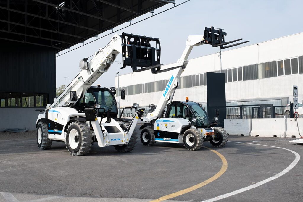 Mixer wagons and telehandlers lifts | Faresin Industries