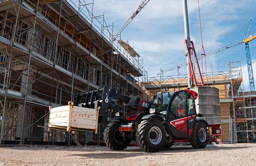 FS Small 6.26 Telehandler | Faresin Industries